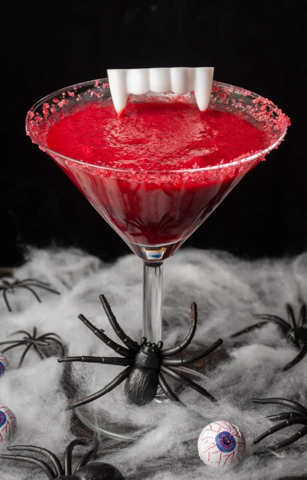 Easy Halloween Cocktails You Need to Try This Year